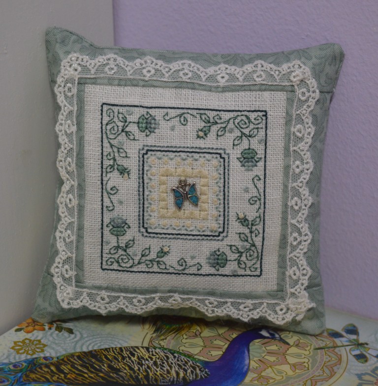 Embroidery Gallery | thecraftycreek