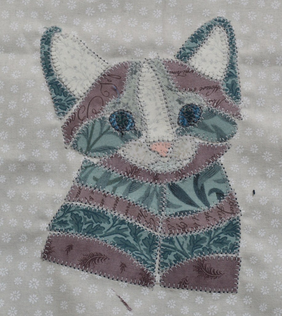Staying Home Quilt | thecraftycreek
