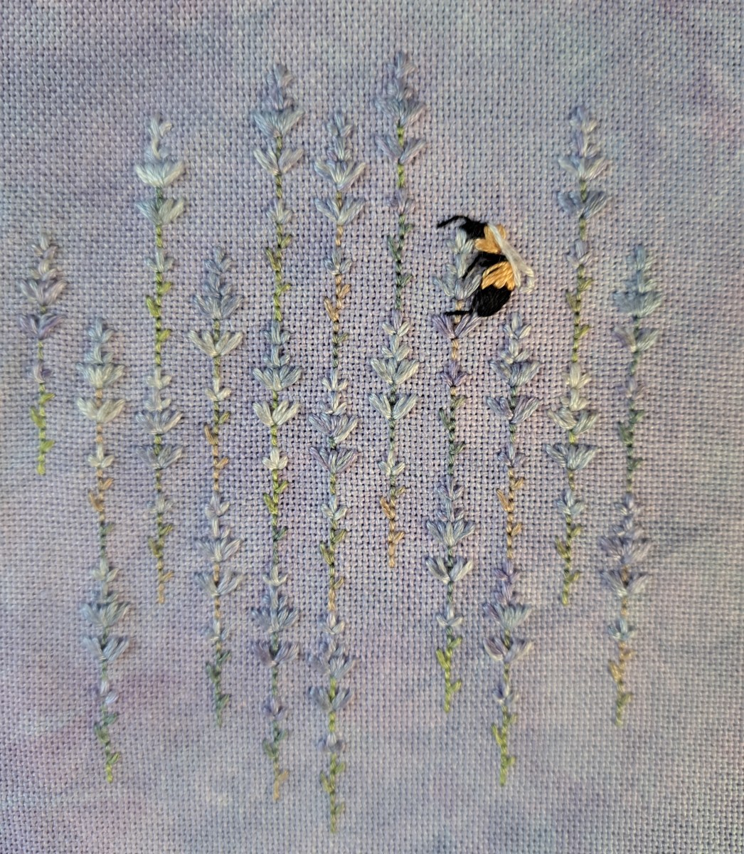 Lavender Bees | thecraftycreek